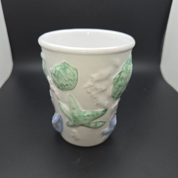 Accents | Portugal Ceramic Seashell Cup | Poshmark